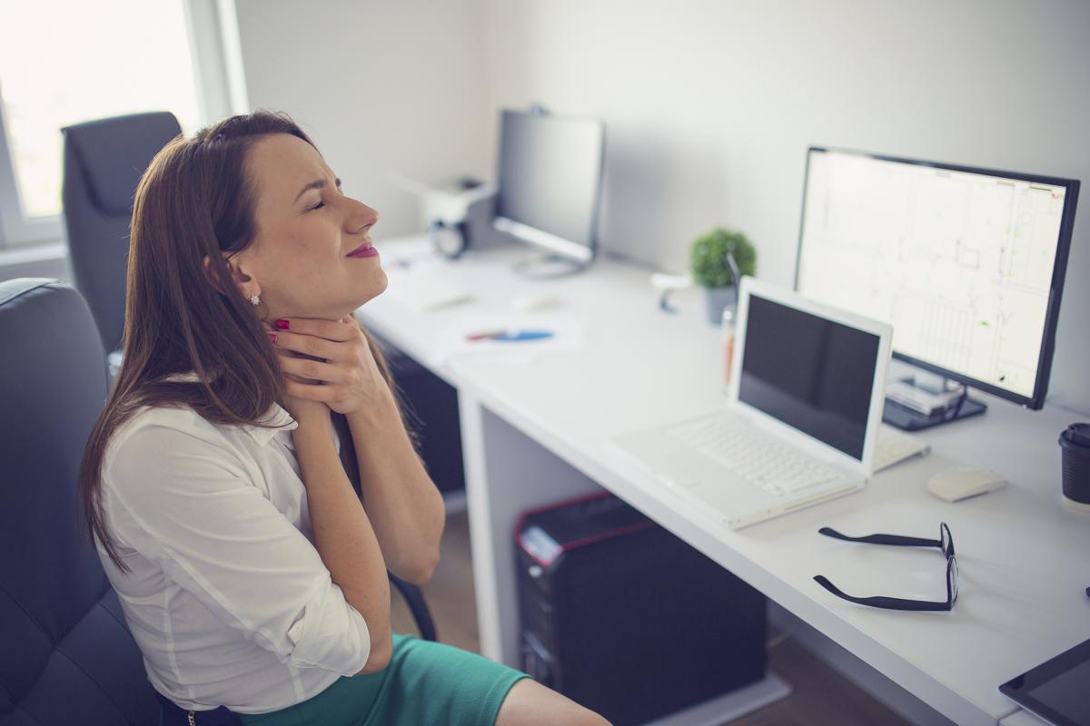 Laringite: sintomas, causas e tratamentos - Dr Amim Felipe